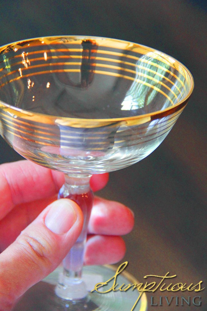 Memory Lane: A Whiskey, Honey, and Lemon Cocktail | Sumptuous Living